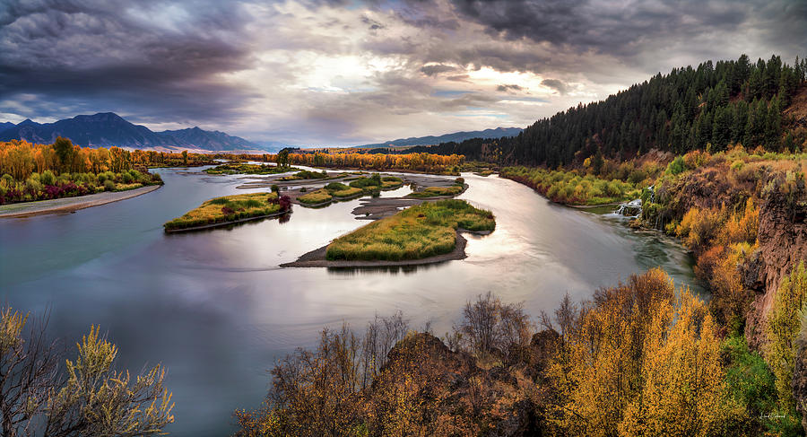 Snake River: Key Historical Figures and Civilizations