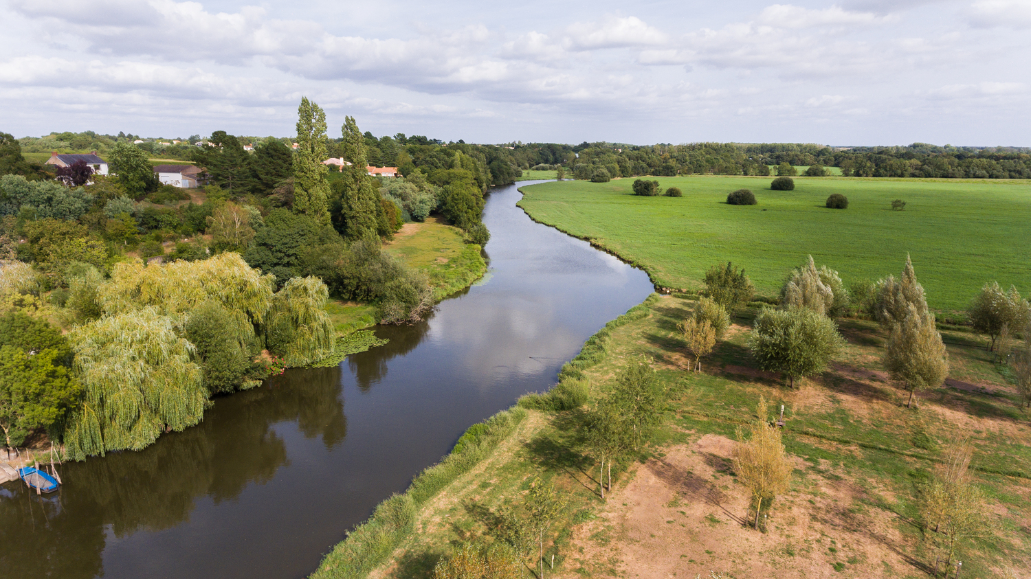 Acheneau River: Tracing the Footsteps of the Past