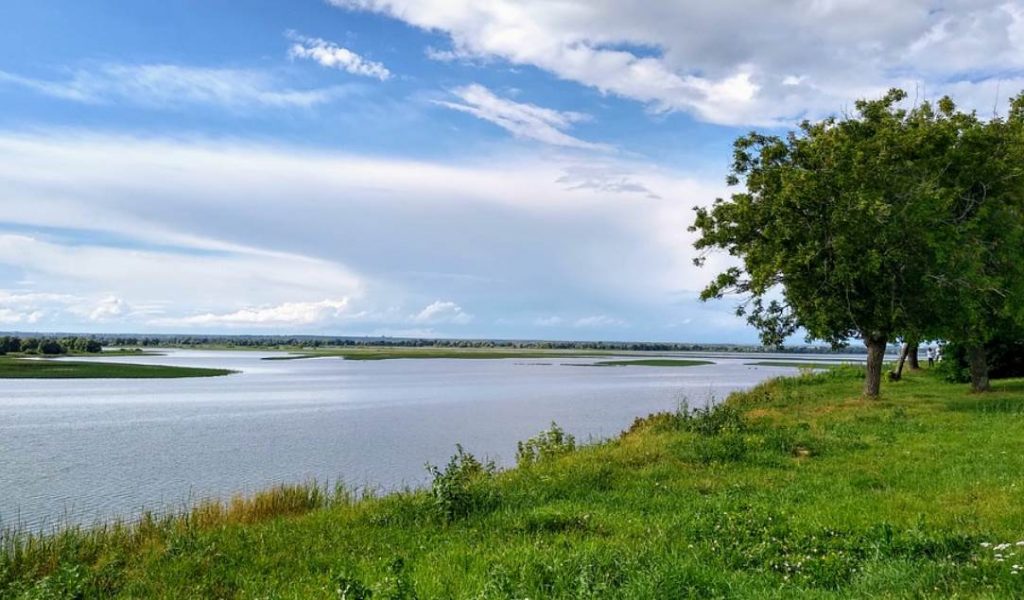 Volga River: Tracing the Footsteps of the Icons and Empires Along ...