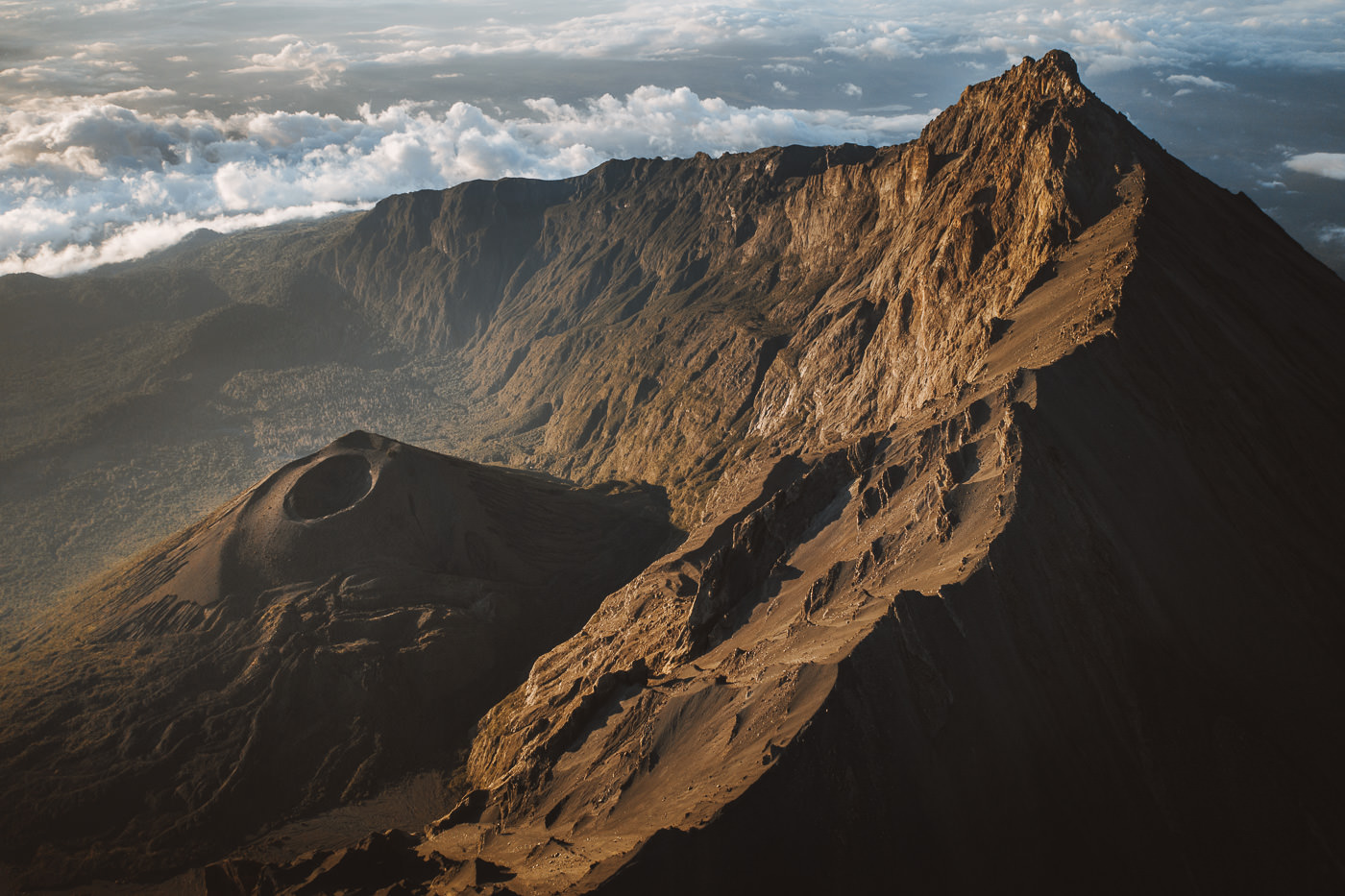 Mount Meru: From Indigenous Folklore to European Exploration